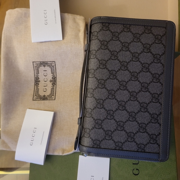 Gucci | Bags | Authentic Gucci Gg Travel Case | Poshmark